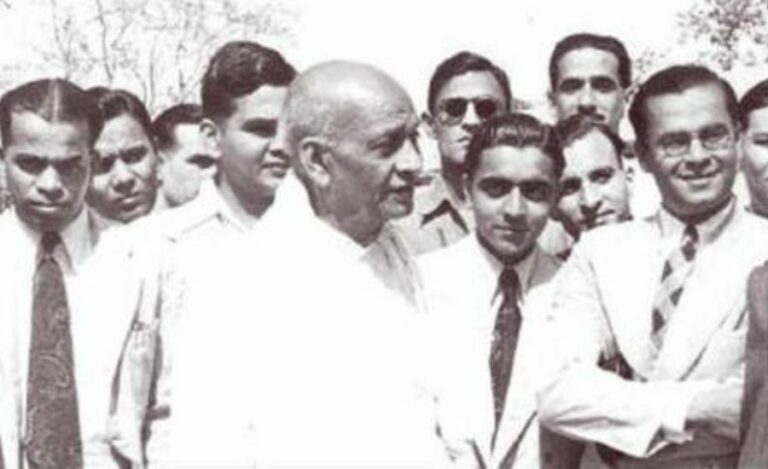 Desk Brief: Sardar Patel's Spirited Defence of the Indian Civil ...